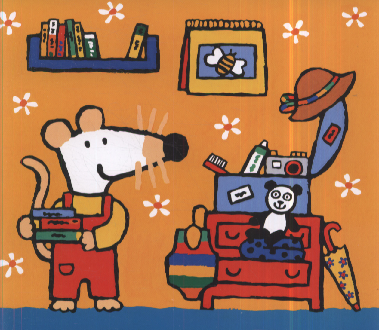 Maisy goes on holiday by Cousins, Lucy (9781406329513) | BrownsBfS